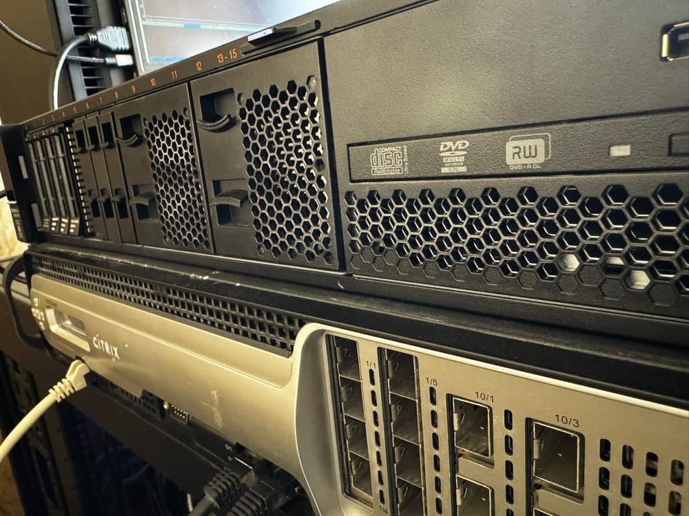 DIY NAS 2025 (homelab) 1/2